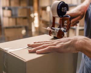 Retours e-commerce : comment les réduire et gérer durablement les ...